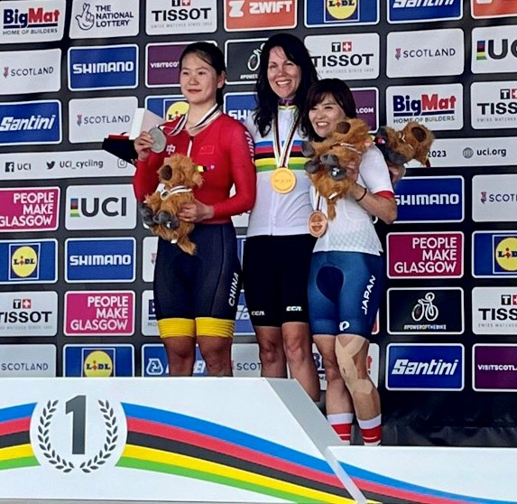 Sista VM-helgen i Skottland och ett par chanser till ytterligare medalj ...