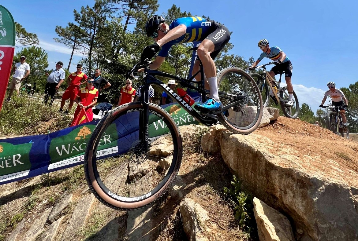 Slagkraftigt svensk MTB-trupp till Frankrike-VM – både i XC och DH ...