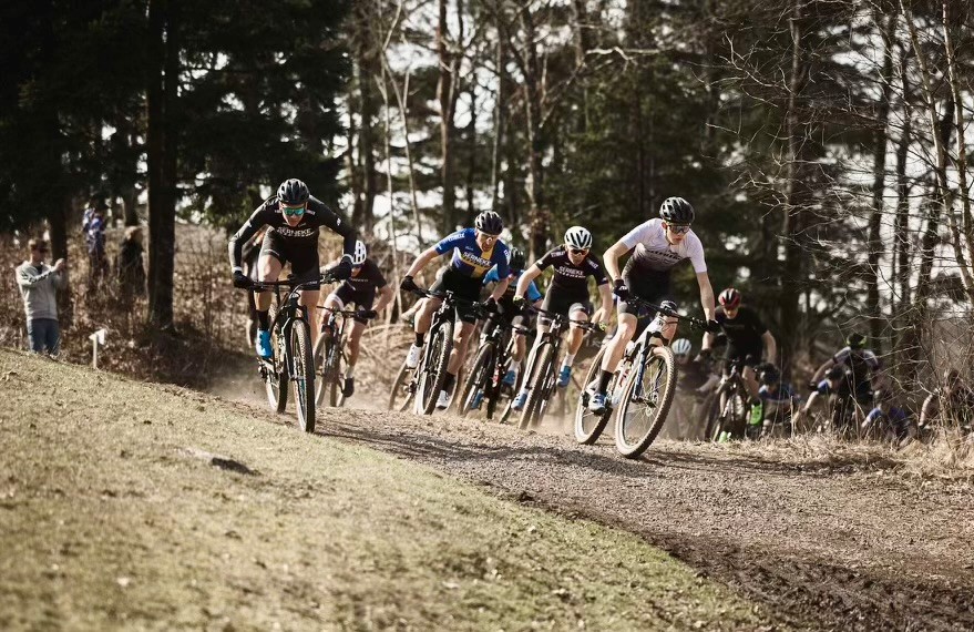 Klart: SM 2024 i XCO, XCC och XCR ska köras på Alingsås fina naturbana ...