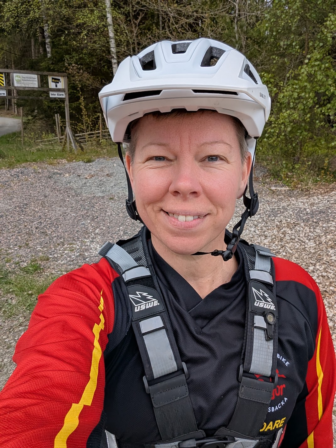 ”Enduro har kul åkning och häng – det vill jag förmedla till tjejer ...